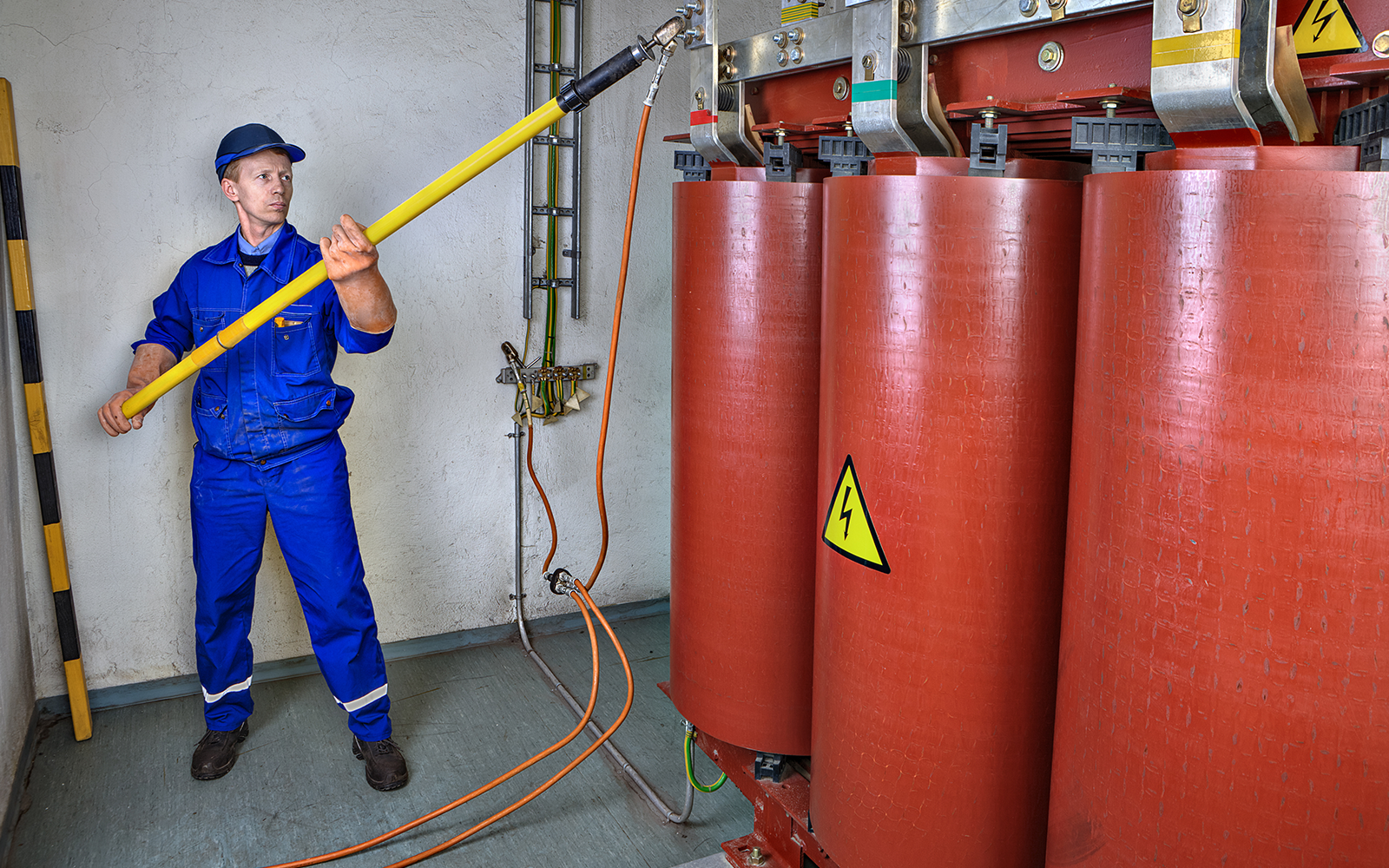 Personal Protective Grounding for Electrical Safety | SKANWEAR®